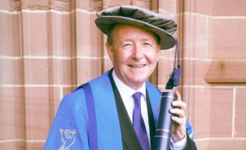 About – David Alton